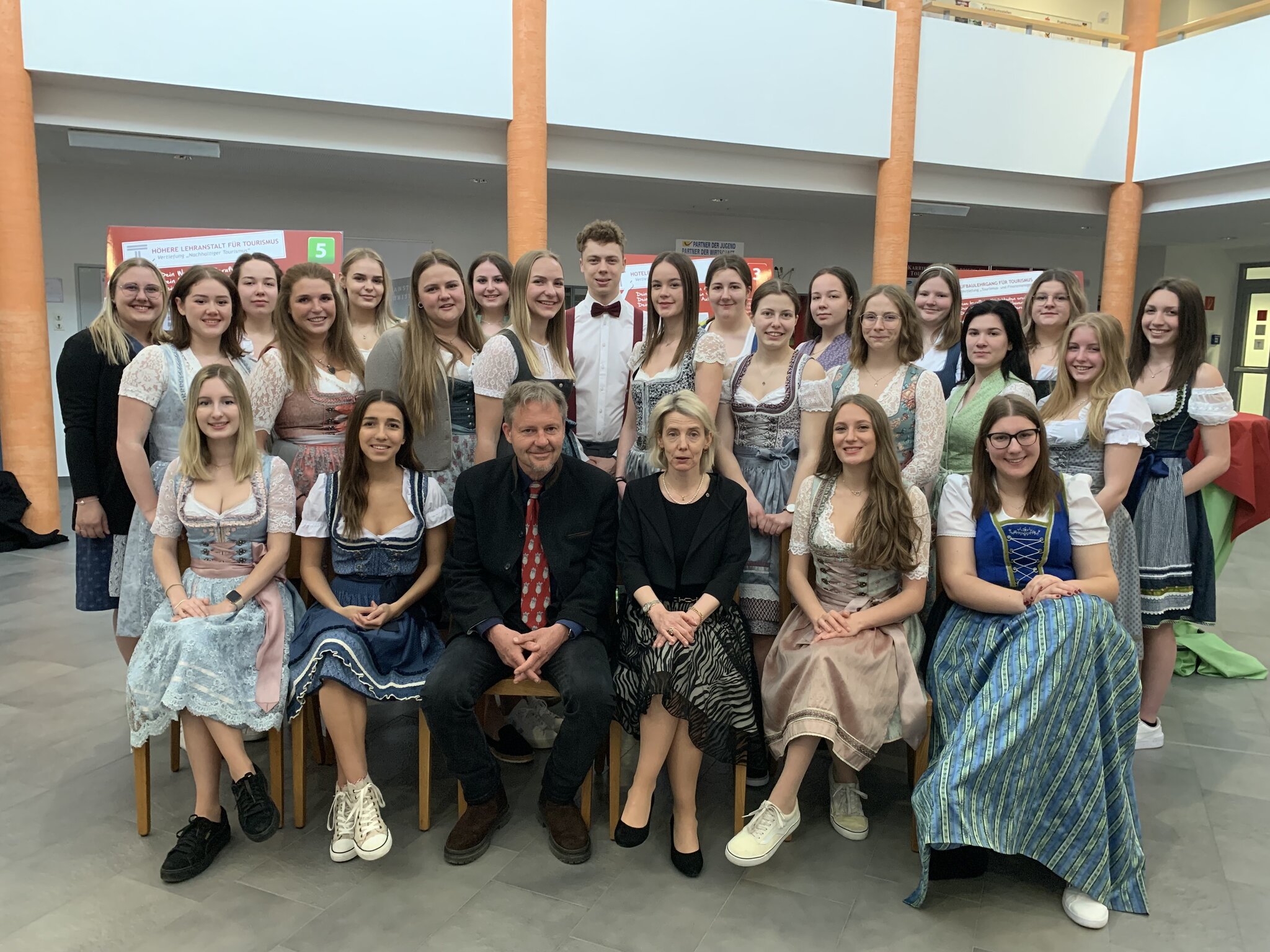 Matura- und Abschlussprüfungen an der TS Bramberg: Maturaklasse und Abschlussklasse 2023 - Pinzgau