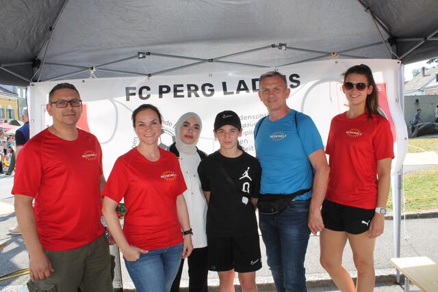 Damenfußball-News: Ein neuer Perger Klub kommt – und SPG-Ladies steigen ...