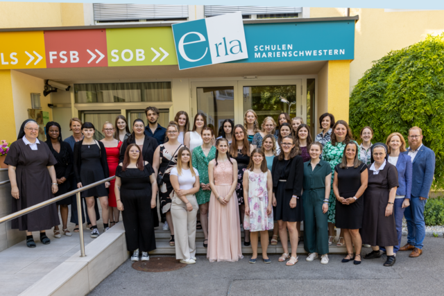 Schule für Sozialberufe in Erla: Abschlussprüfungen und Matura sind ...