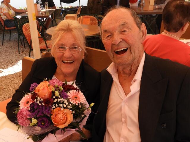 50 und 60 Jahre Ehe: Gemeinde Ebbs ehrte 15 Jubelpaare - Kufstein