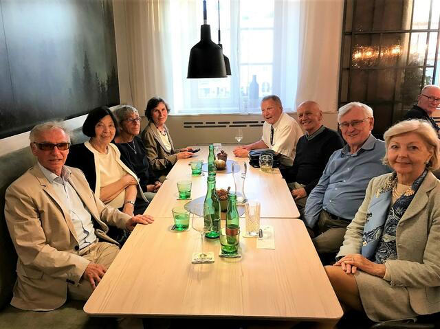 Gym Schärding: Maturaklasse von 1963 feierte Wiedersehen in Schärding ...