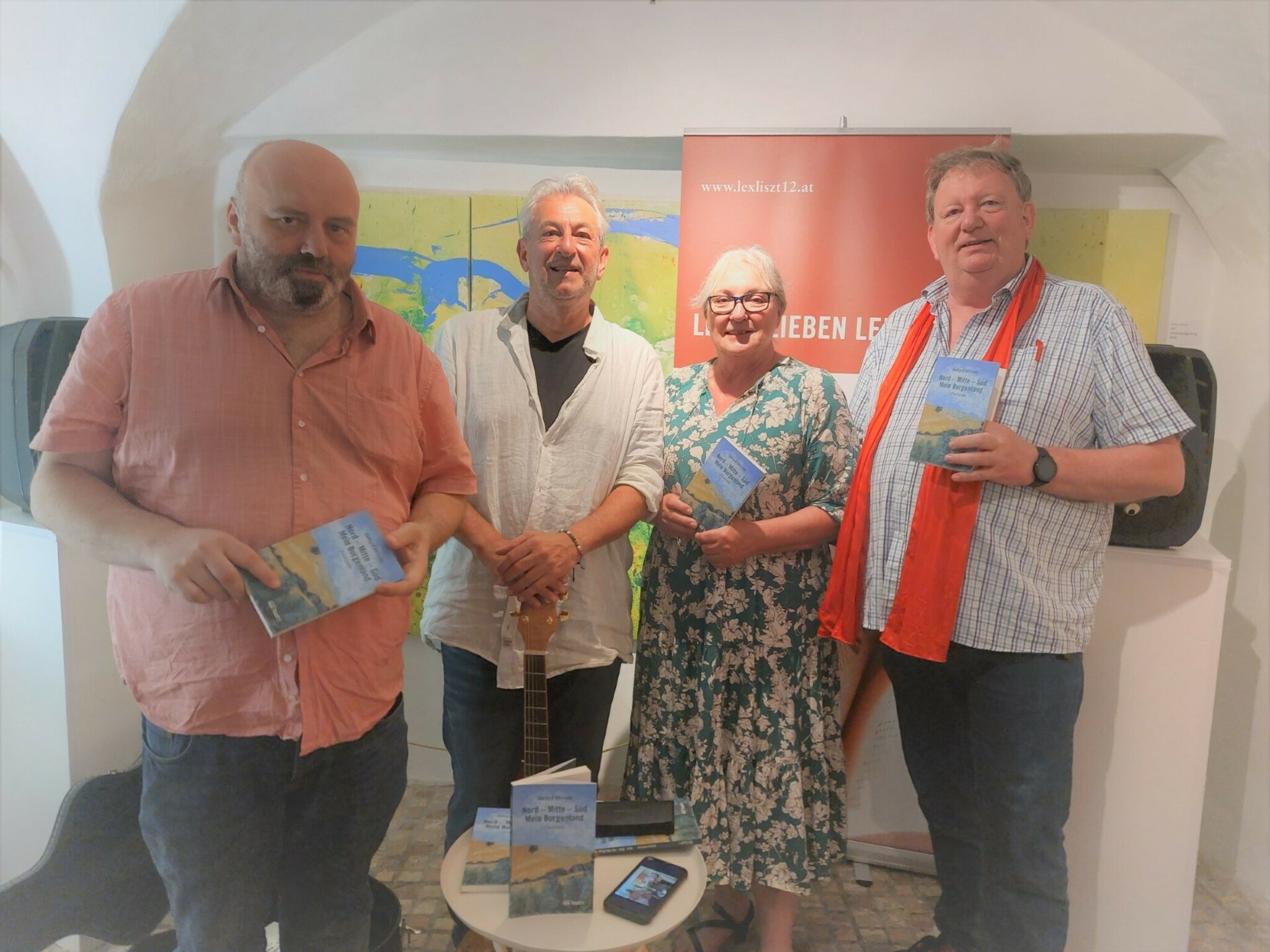 Erlesen: Gerhard Altmann präsentiert sein Buch „Nord – Mitte – Süd ...