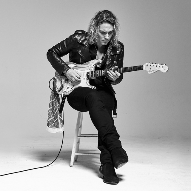 Comeback im Bluesiana: Ausnahmegitarrist Philip Sayce zurück in Velden ...