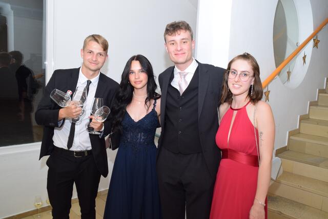 Hak of Fame - Stars bereit zum Abgang: Maturaball der HAK Horn: Eine ...