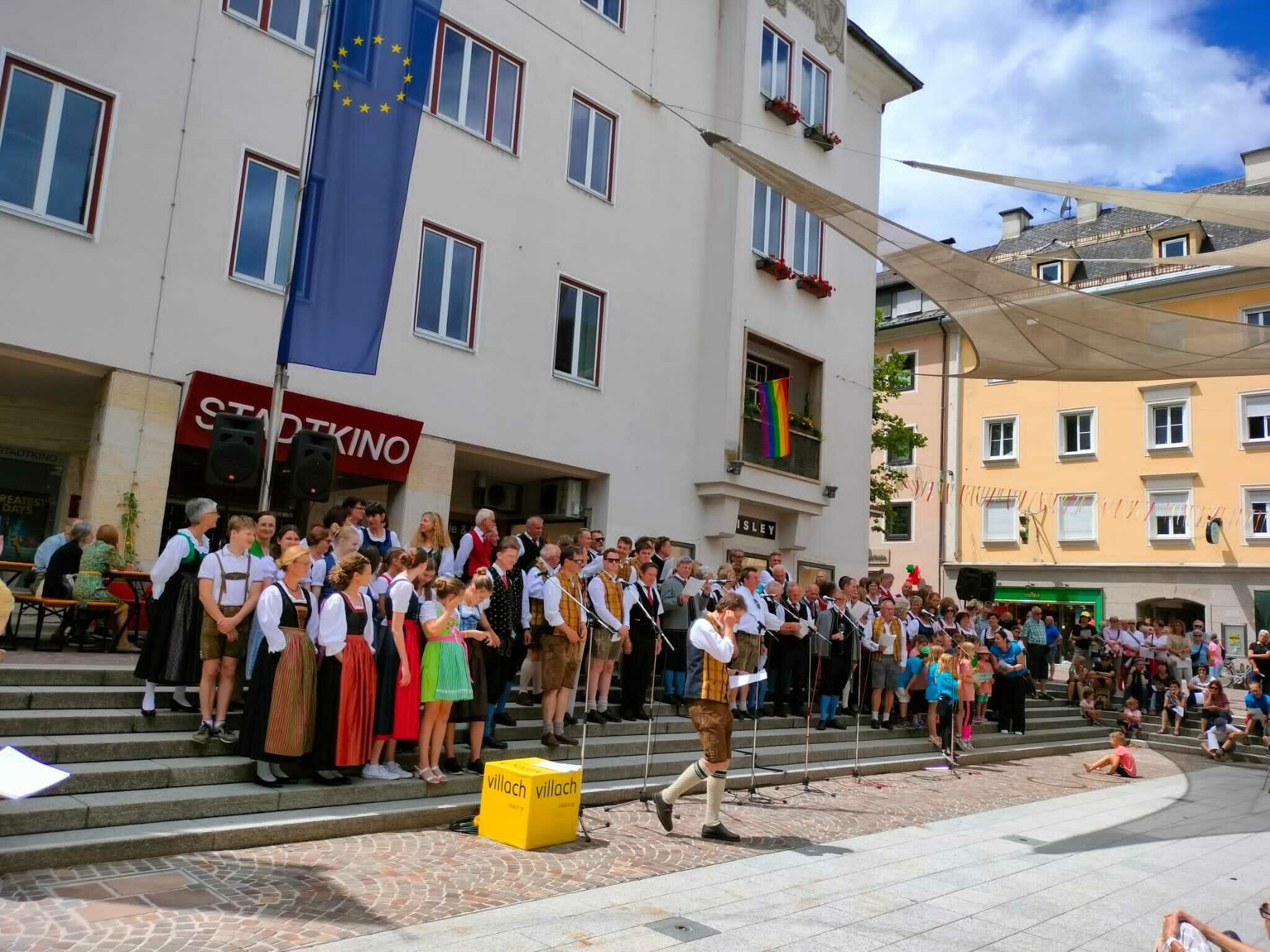Mit vielen Chören: "Villach singt" 2023 verzauberte die Innenstadt ...