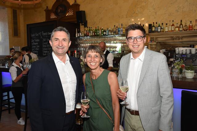 Bildergalerie: Sommerempfang der Wirtschaftskammer auf Schloss ...