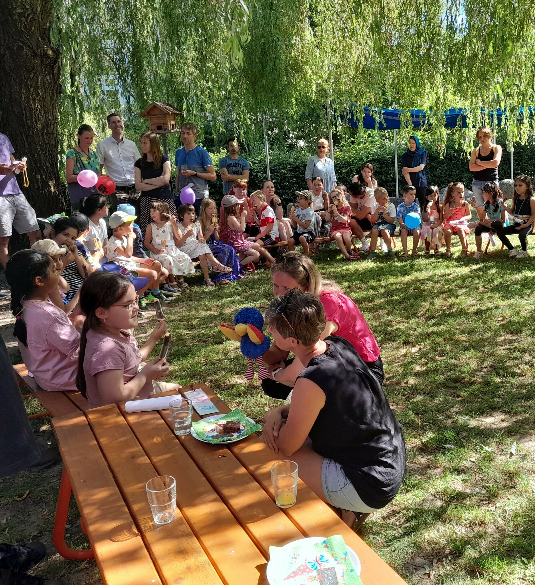 Kindergarten BUNTE WELT Schwertberg: Eine, mene, muh und raus bist DU ...