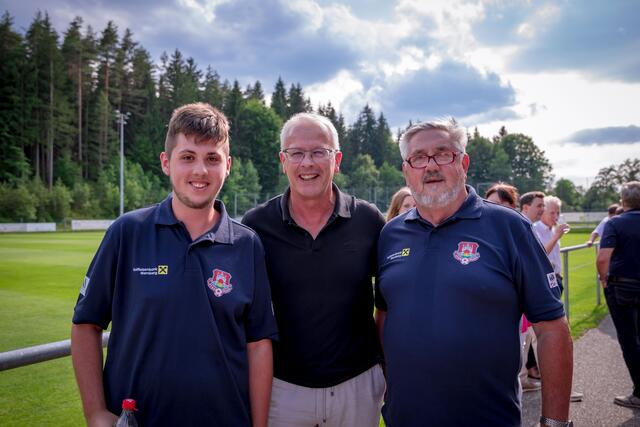 Große Bildergalerie: ATUS Velden feierte sein hundertjähriges Jubiläum ...