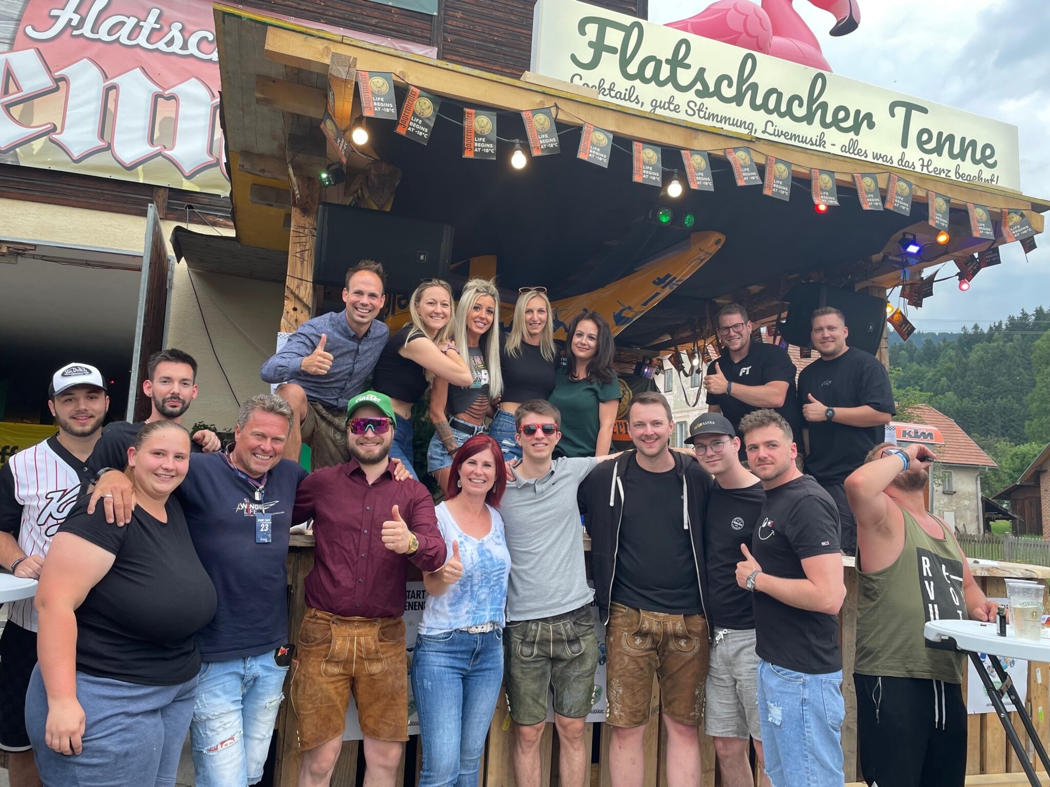 Party rund um den Red Bull Ring: Flatschacher Tenne gut besucht - Murtal