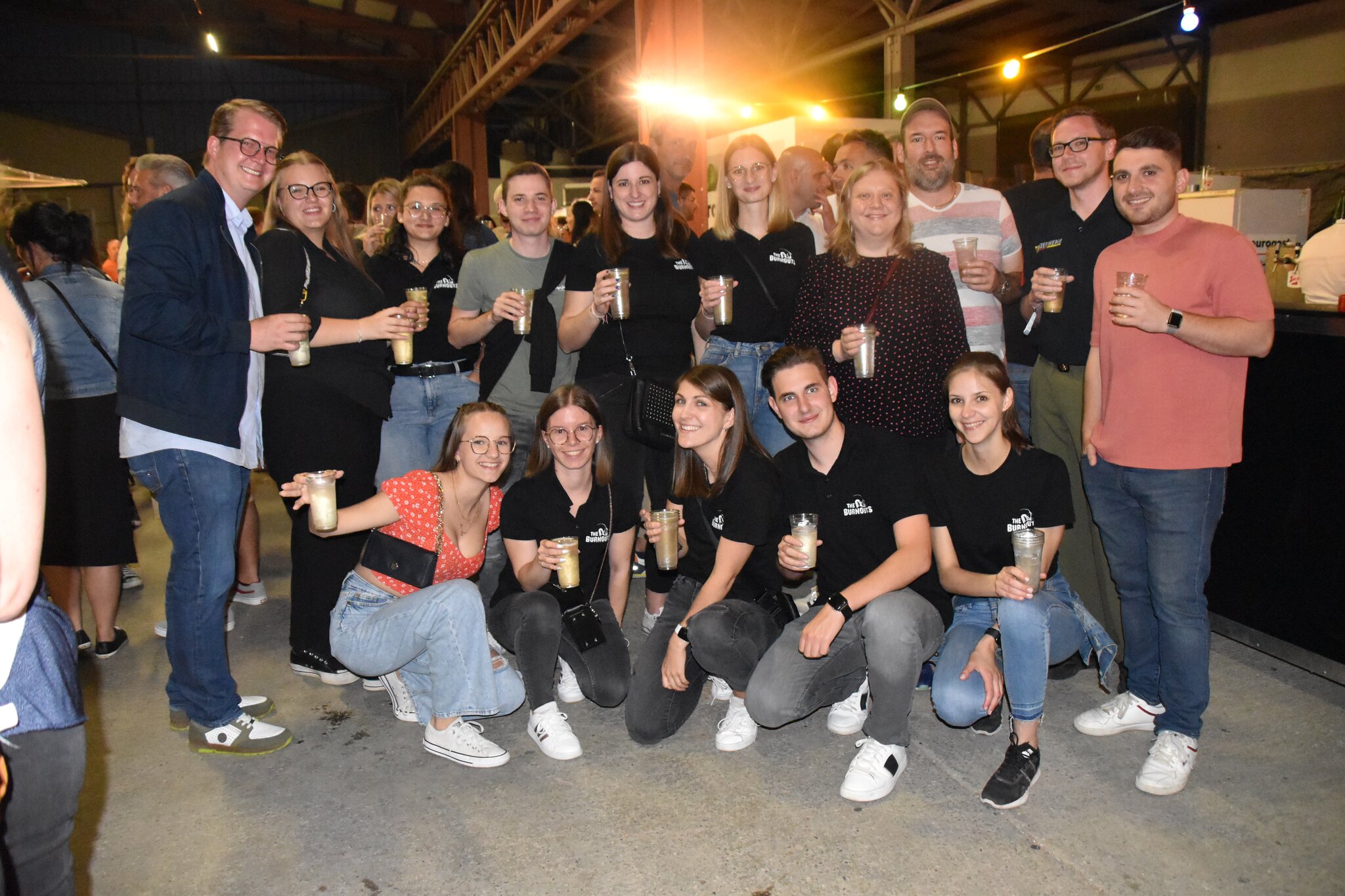 750 Jahre Großpetersdorf: The Burnouts gaben in der Friedrichhalle Gas ...