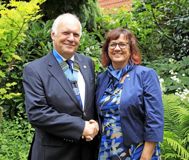 Bauer folgt Dimitriadis: Neuer Präsident beim Rotary Club Fürstenfeld ...