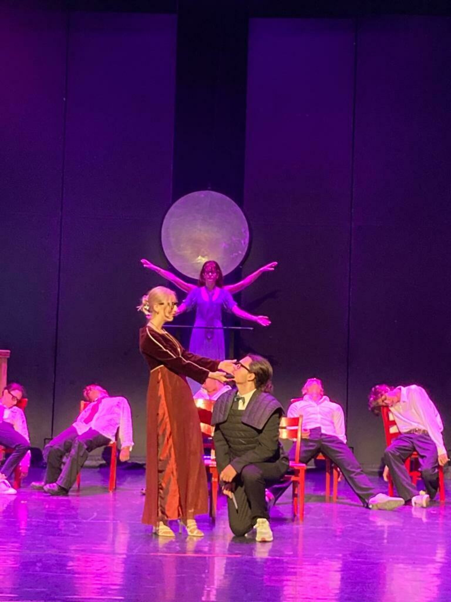 Herausragendes Schülertheater!: Letzte Vorstellung: Eugéne Ionesco ...