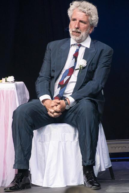 "Zusammenbraut": Dirk Stermann mit seinem ersten Soloprogramm in Baden ...