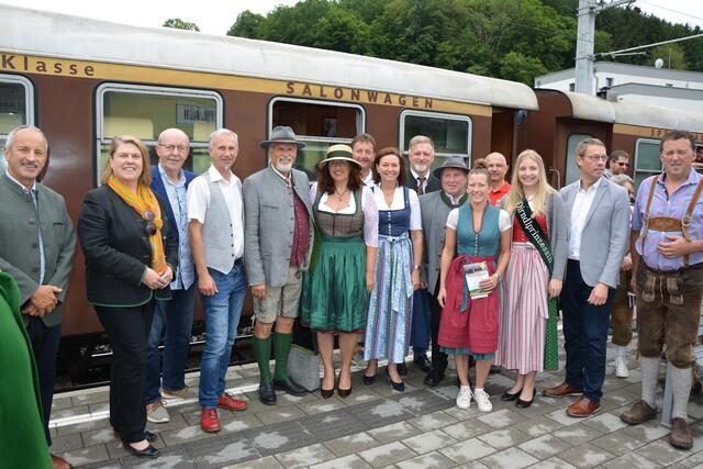 Jubiläumsfeier: 125 Jahre Pielachtalbahn im Dirndltal gefeiert - Pielachtal