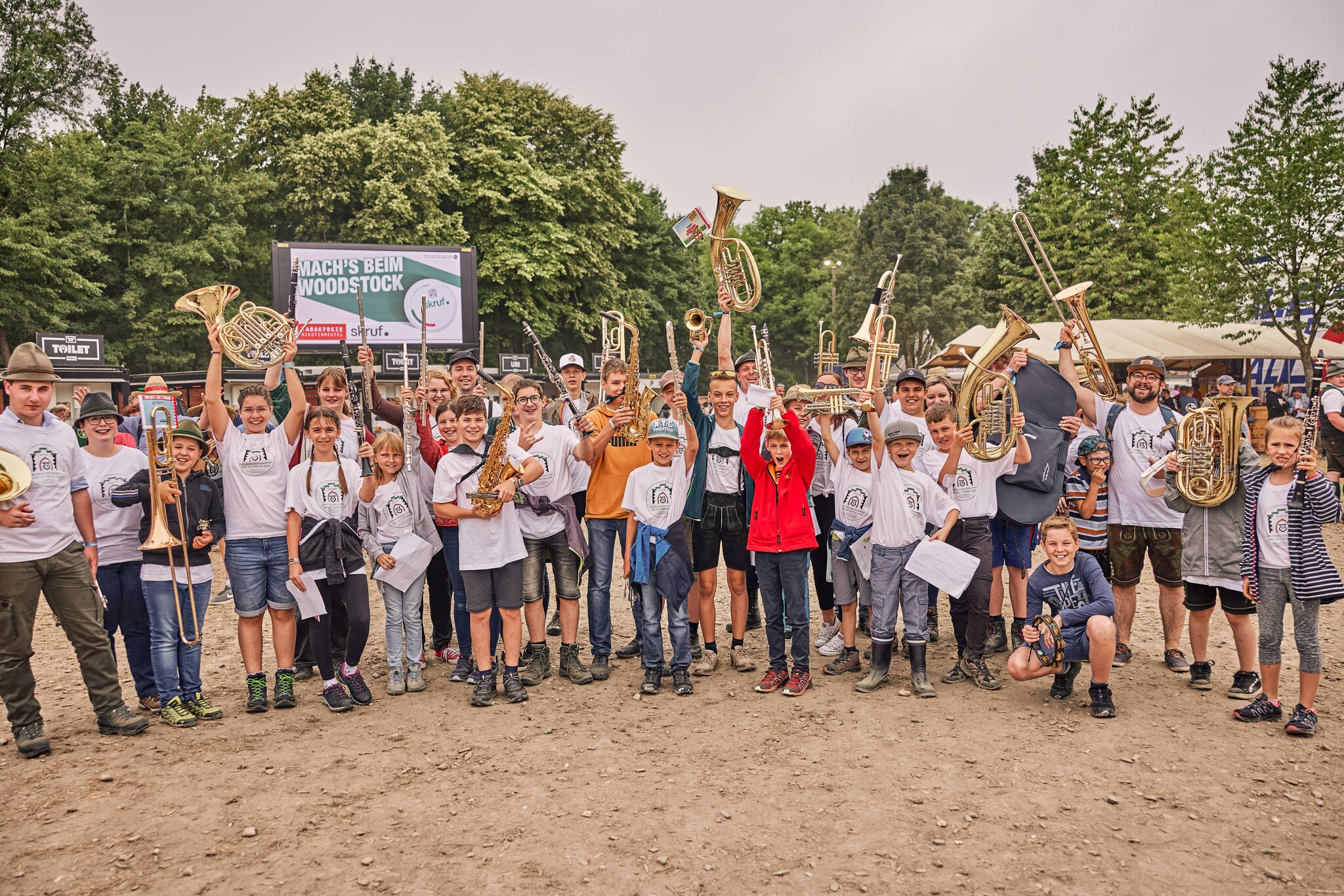 Besonderer Ausflug: "Salzkristalle" am Woodstock der Blasmusik ...