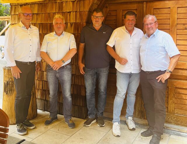 Vernetzungstreffen in Kalwang: Fünf Bürgermeister tauschten sich aus ...