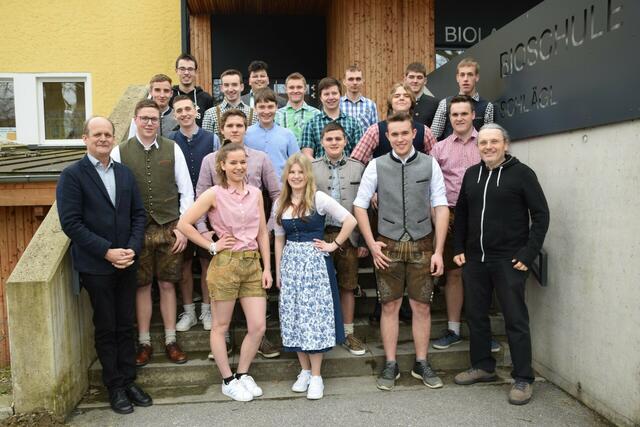 Bioschule Schlägl: BLWS-Schüler haben Abschlussprüfungen erfolgreich ...