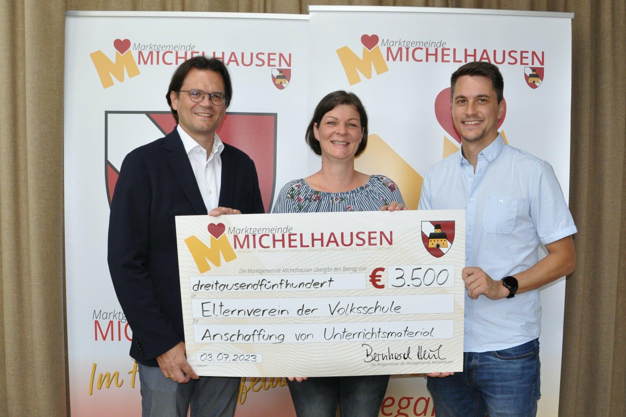 Michelhausen: Gemeinde unterstützt Eltern bei Kosten zum Schulstart - Tulln