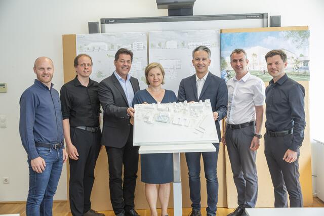 Wettbewerbssieger: Finaler Entwurf für die Sportmittelschule Eggenberg ...