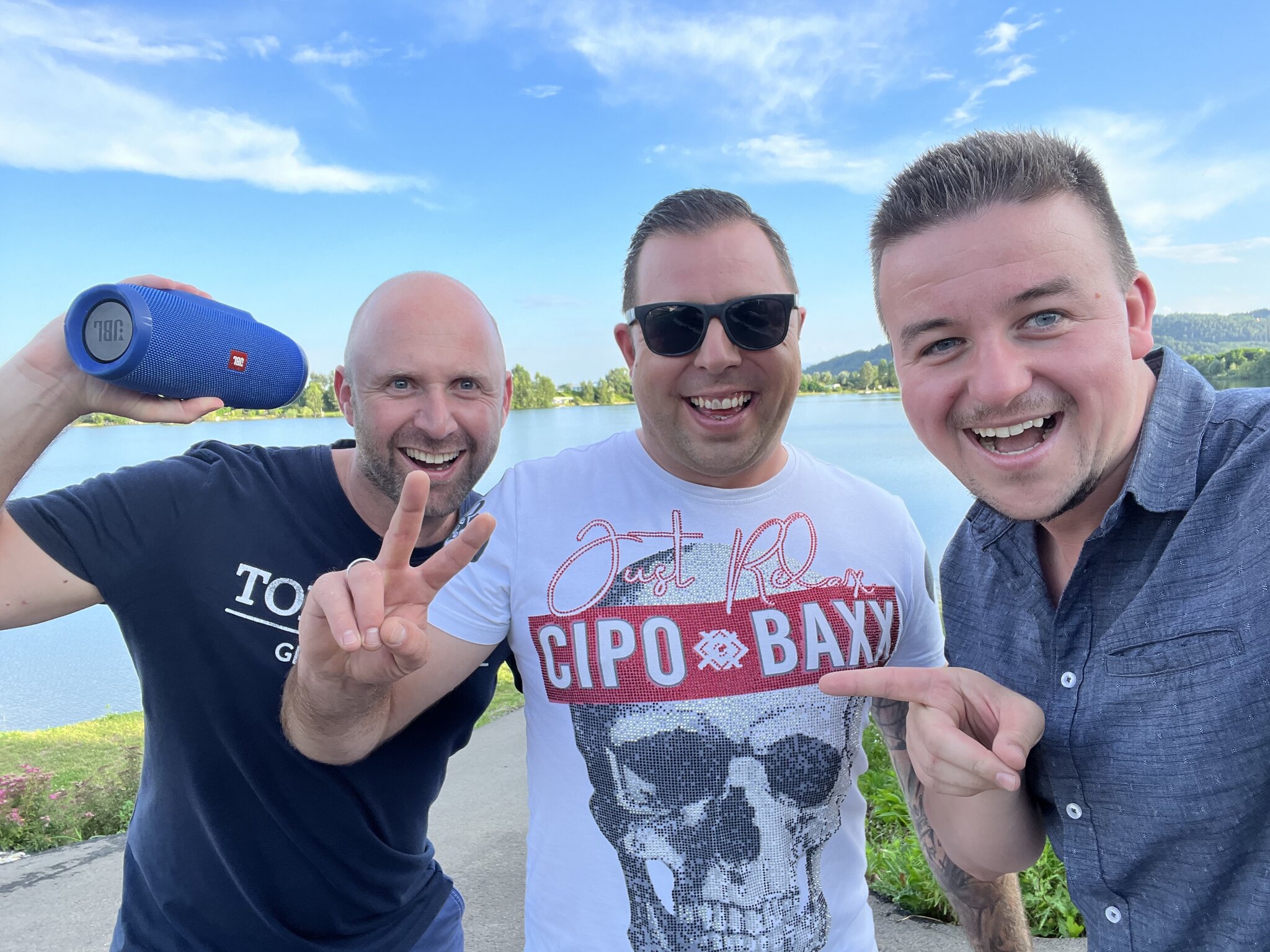 Dreh am Ankerpunkt: Martin Baumgartner sorgt mit Sommerhit für "Party ...