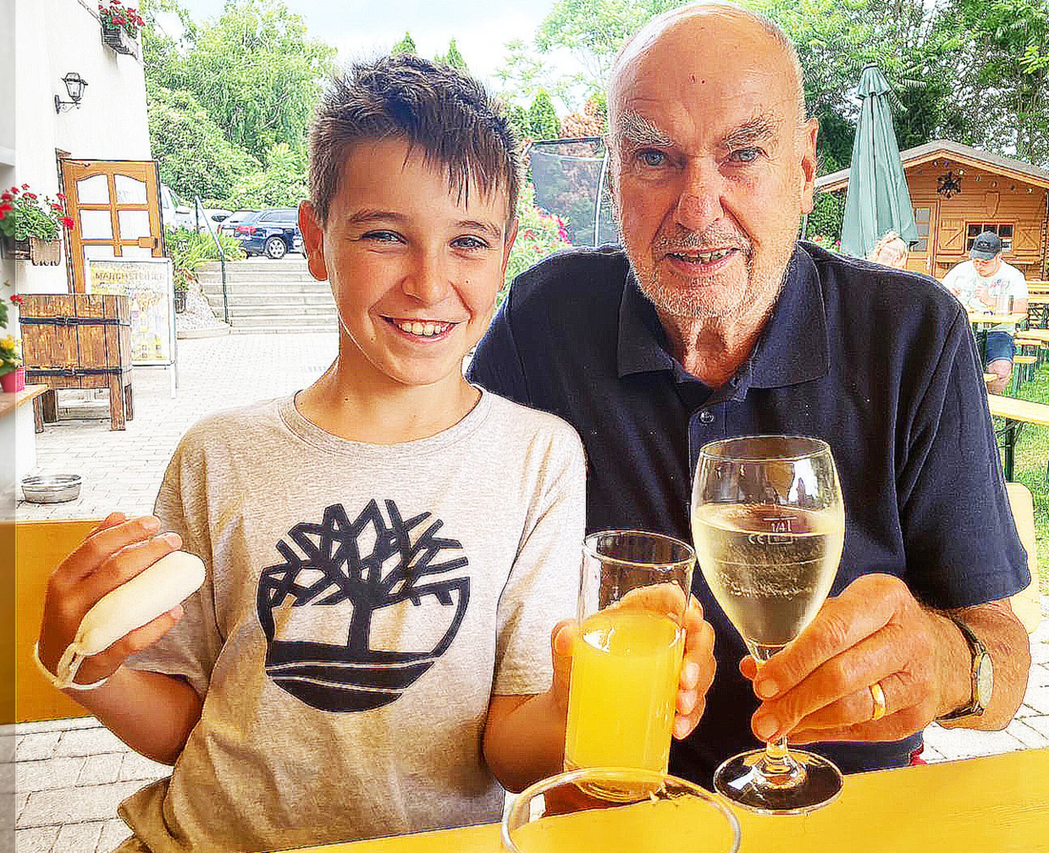 Prost auf 79 Jahre: Thalheimer Pressefotograf feiert Geburtstag - Wels ...