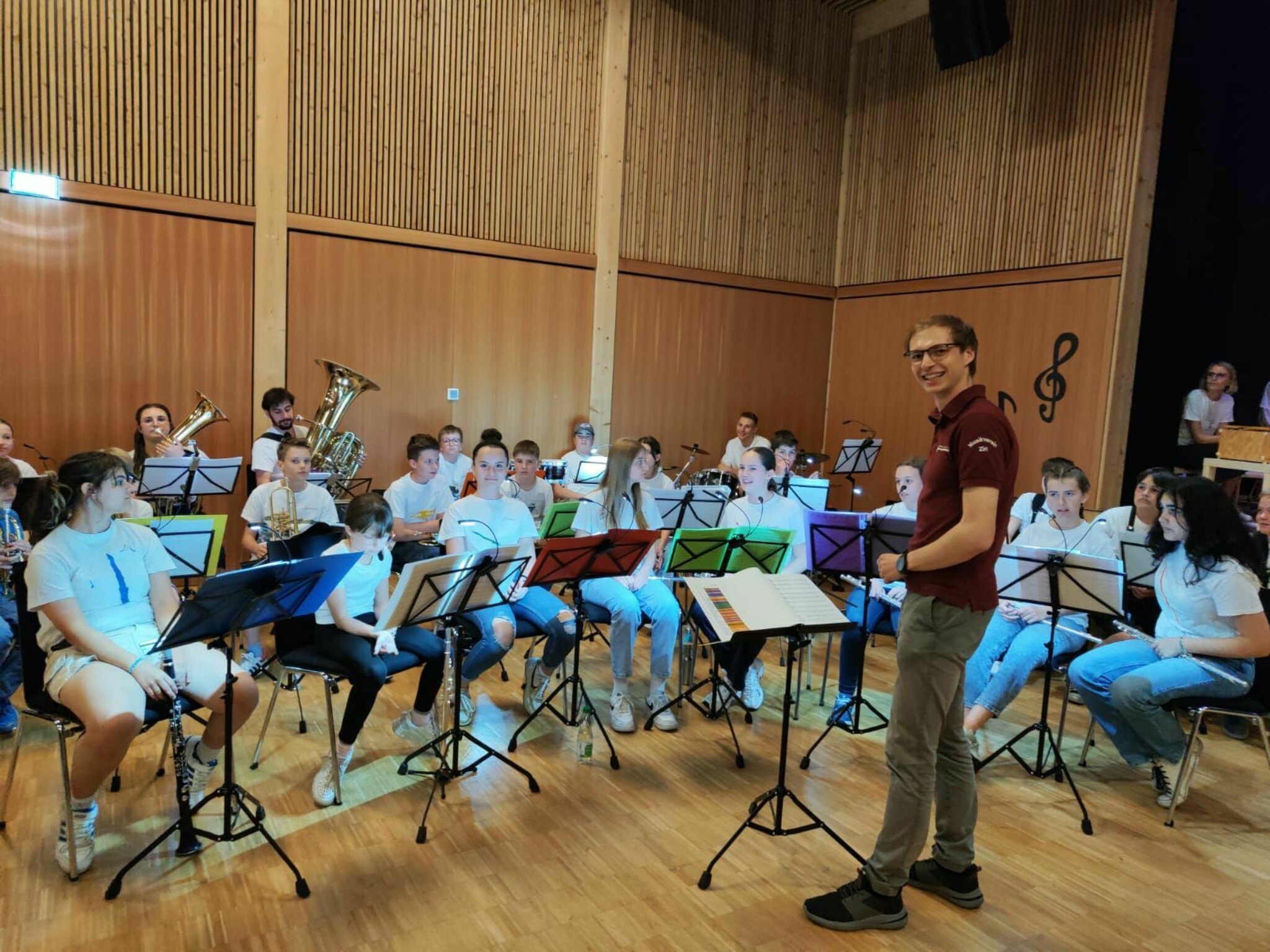 Kindergarten Schulgasse präsentiert: Musical "Der Notenbaum" in Zirl ...