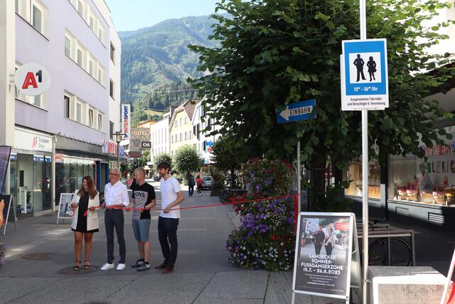 Landeck Malserstraße: Offizielle Eröffnung der temporären Fußgängerzone ...
