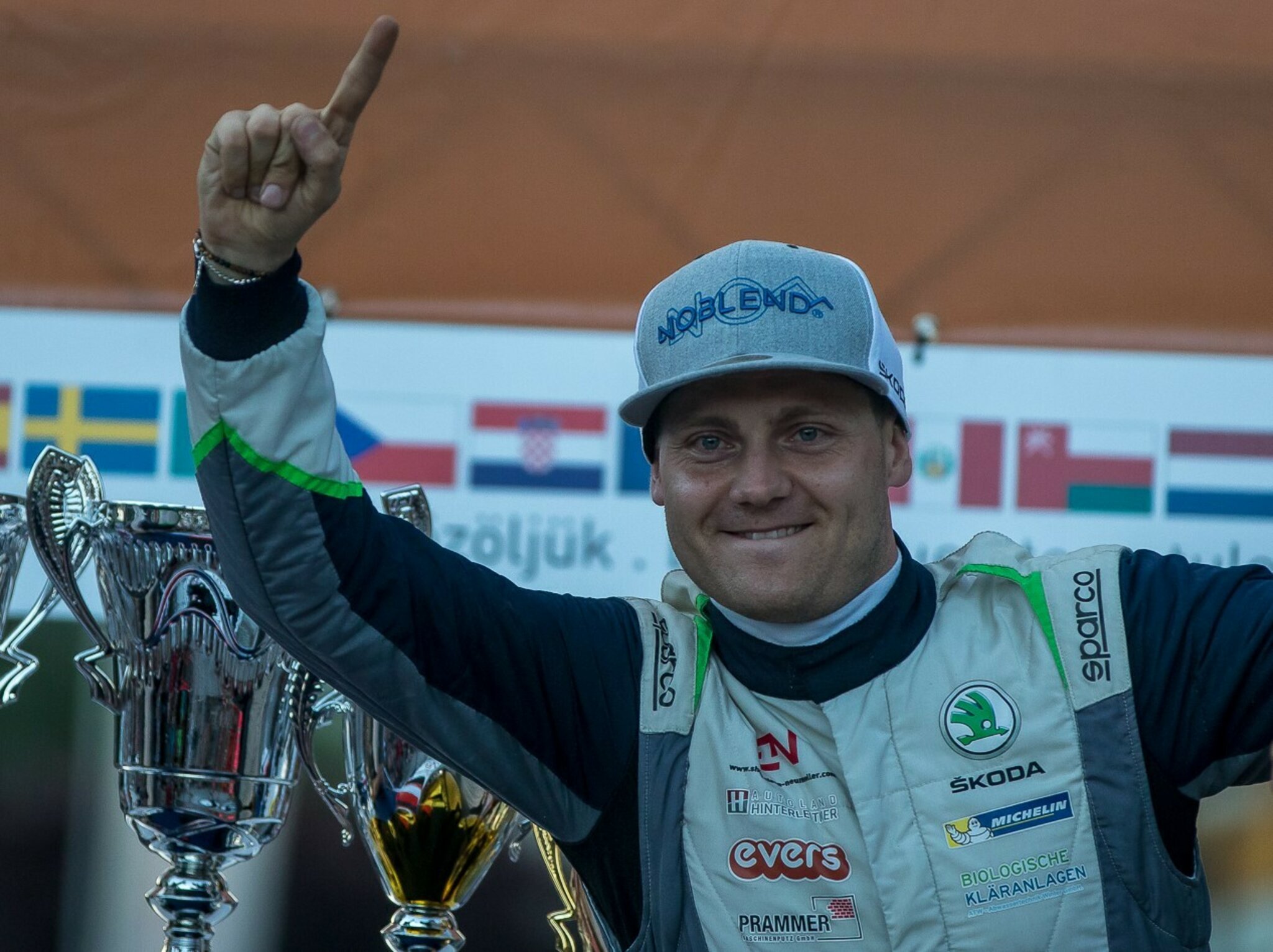 Sieg bei Rallye Weiz: Simon Wagner aus Unterweitersdorf holt Führung ...