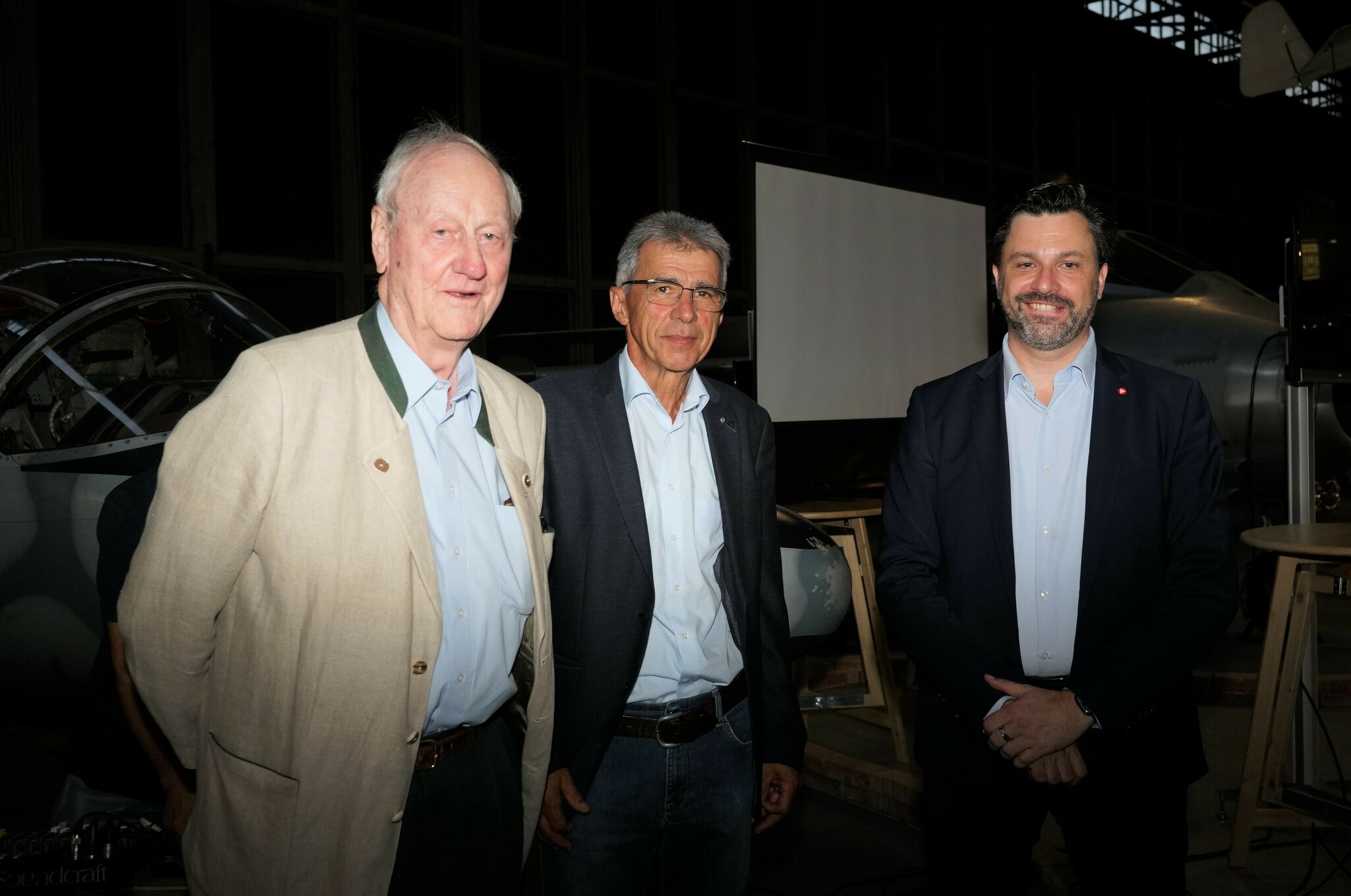 Krieg aus der Luft. Der Luftkrieg im 1. und 2.Weltkrieg in Österreich ...