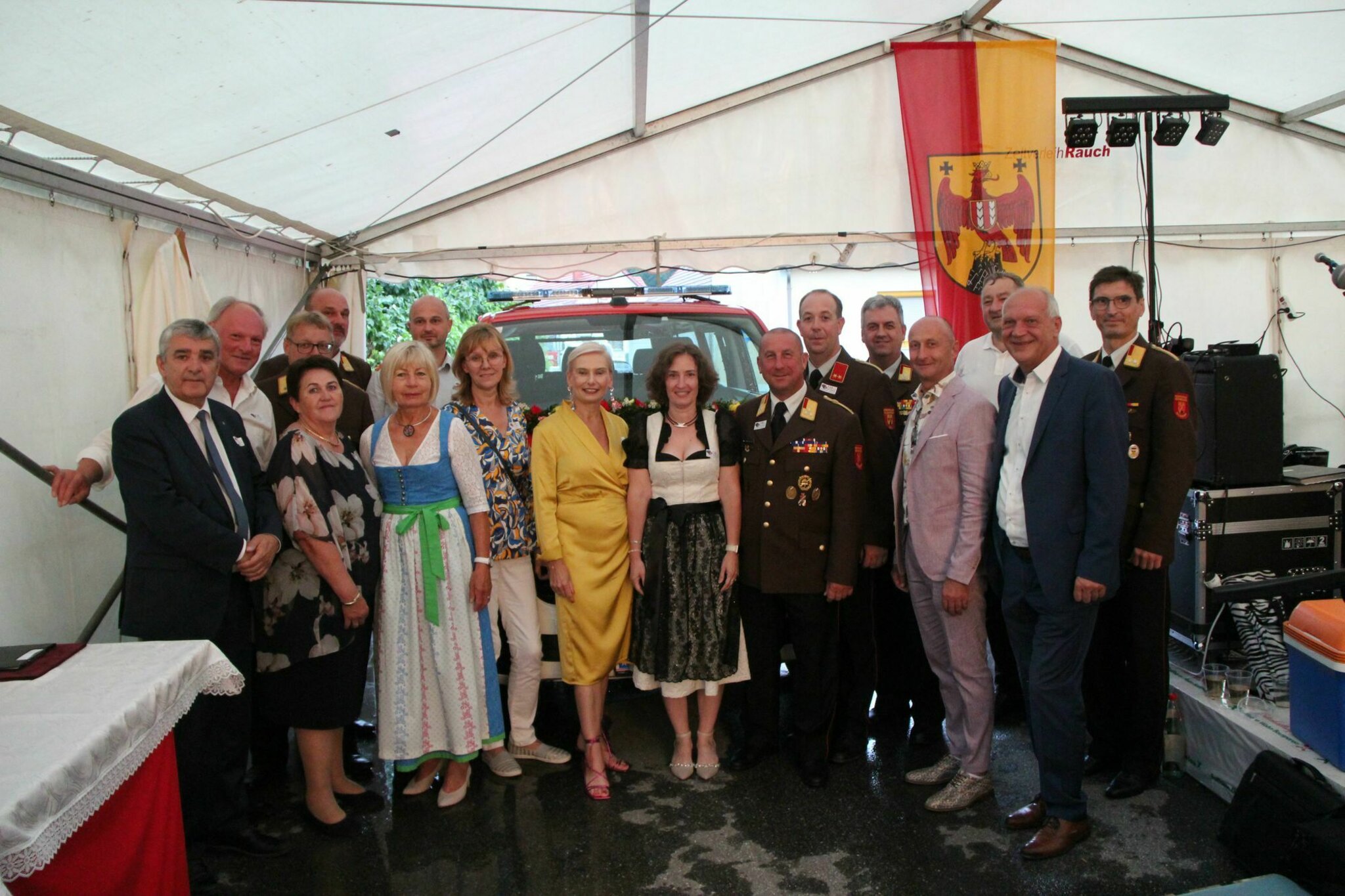 Fahrzeugsegnung: Feuerwehr Sulz feierte 135 Jahre nach ihrer Gründung ...