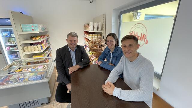 "Nahflix" - neues Konzept in Pettnau eröffnet: Pettnau hat jetzt einen ...