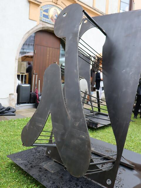 Skulpturenausstellung: Was kann Kunst? Eine Ausstellung zum Nachdenken ...