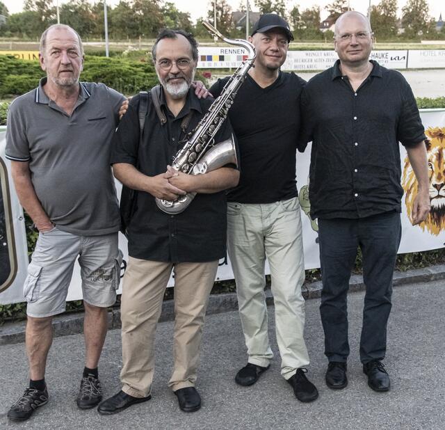 Jazz am Sommerabend: 4-mation begeisterten auf der Trabrennbahn in ...