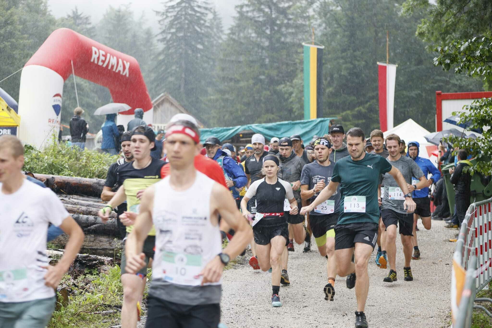 Teilnehmerrekord trotz Sauwetter: Trailrunning Community bleibt dem Voigas17 in Bad Ischl treu ...