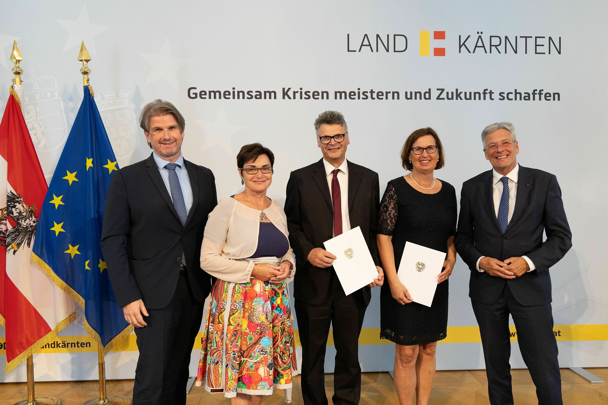 "Mit Taten viel Gutes getan": Engagierte Kärntnerinnen und Kärntner ...