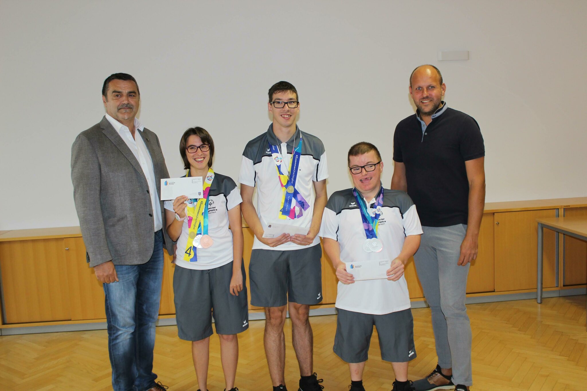 Rechnitz: Gemeinde ehrte erfolgreiche Special Olympics Sportler - Oberwart