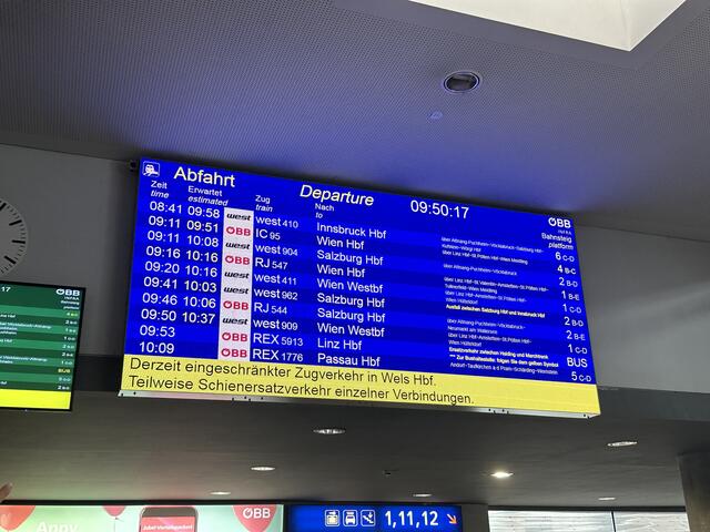 Ganze Westbahnstrecke dicht: Notfall am Welser Hauptbahnhof - Wels ...
