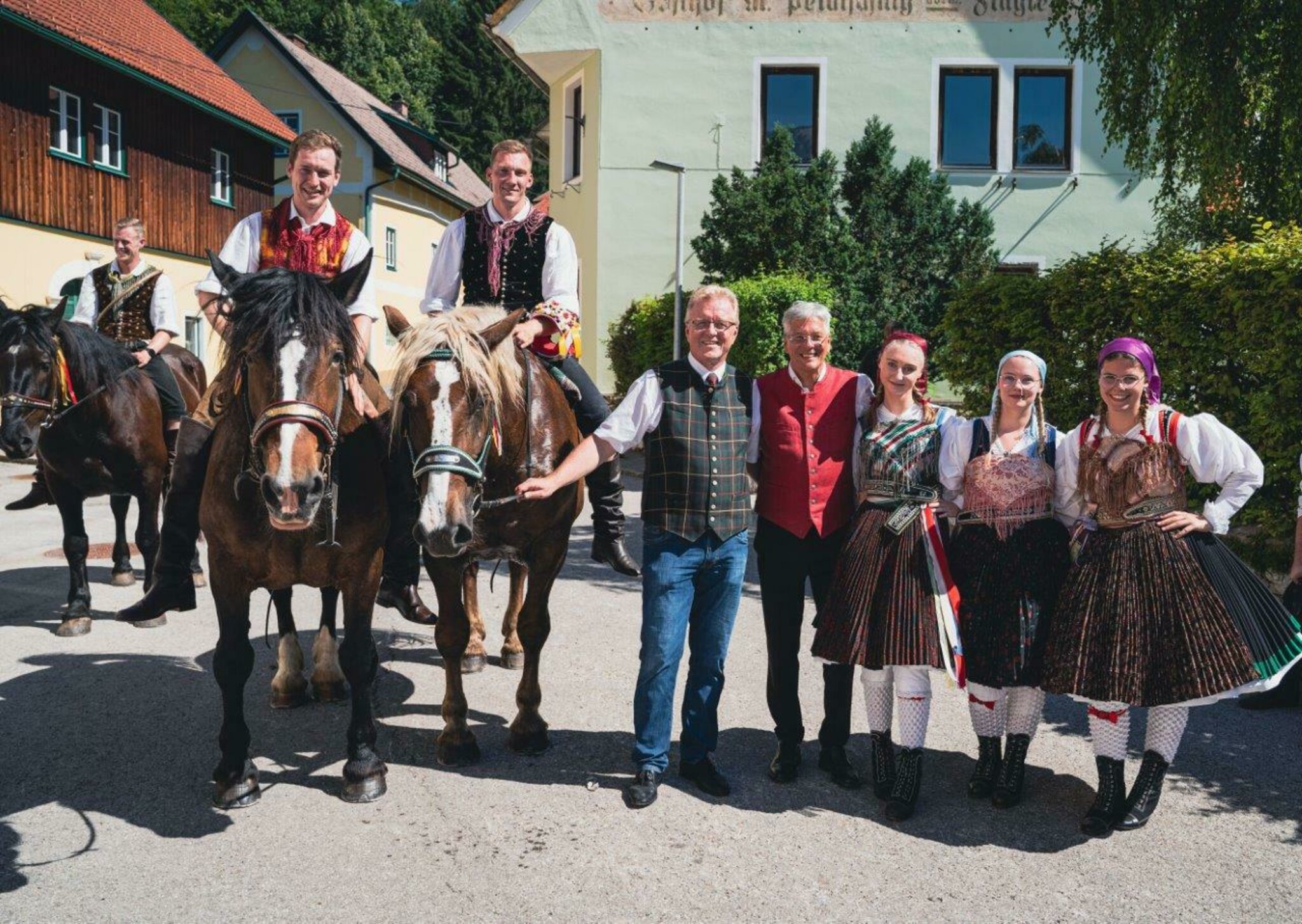 Arnoldstein: Kirchtag begeistert mit traditionellem Brauchtumsfest ...