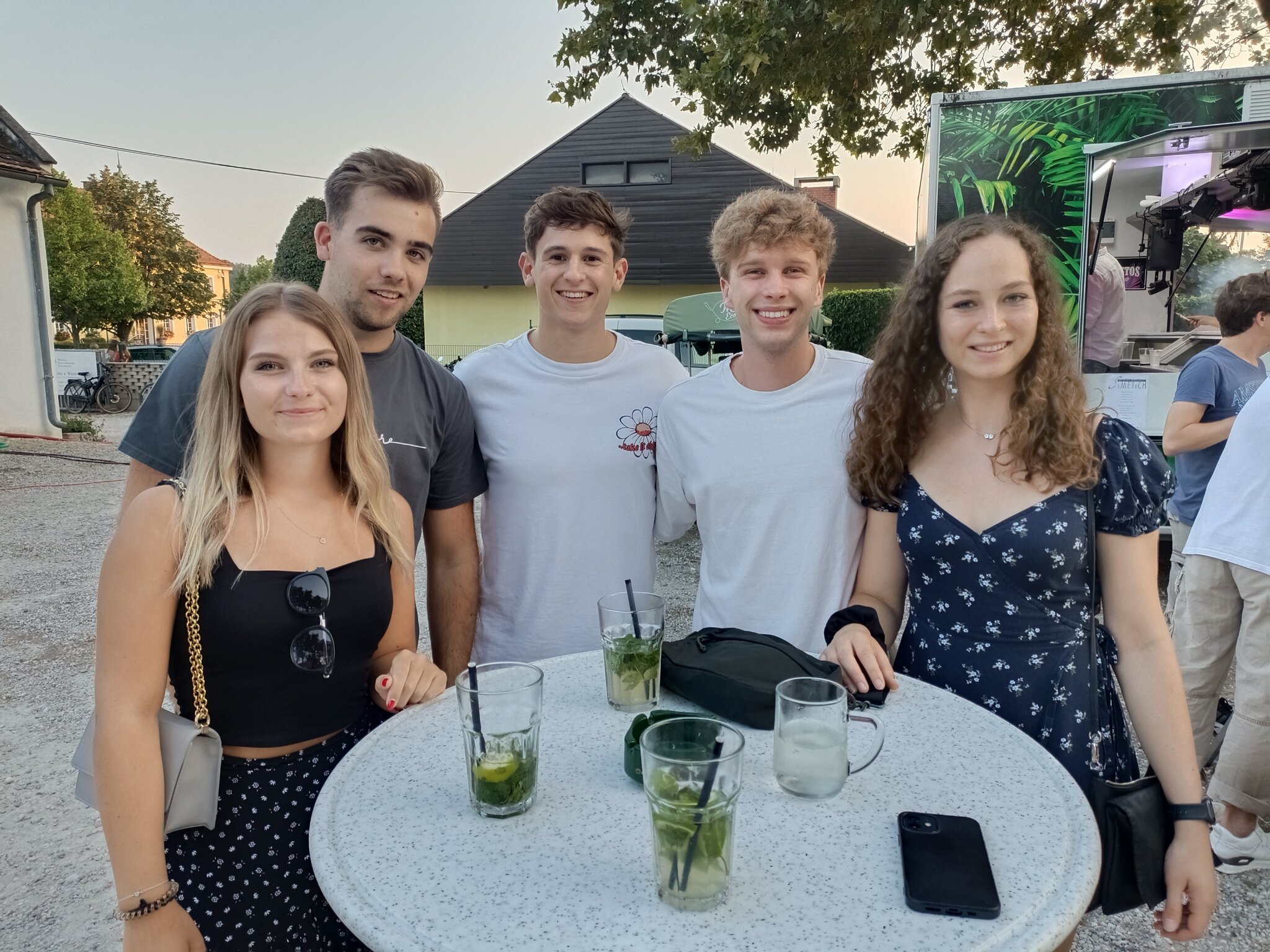 Ein Dorf in Feierlaune: Einzigartige Stimmung am Dorffest in Siegendorf - Eisenstadt