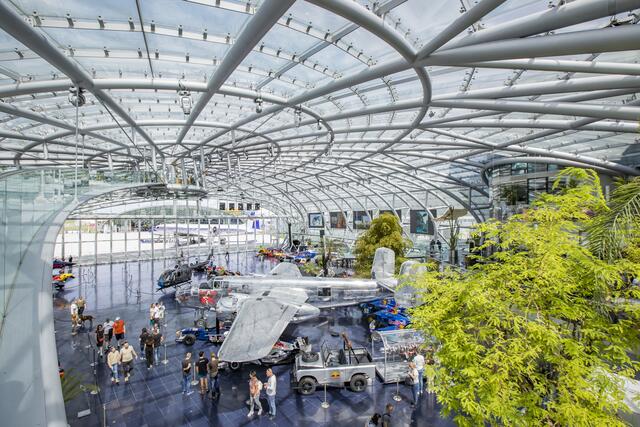 20 Jahre Hangar 7: TV-Regie in einem besonderen Gebäude - Salzburg-Stadt