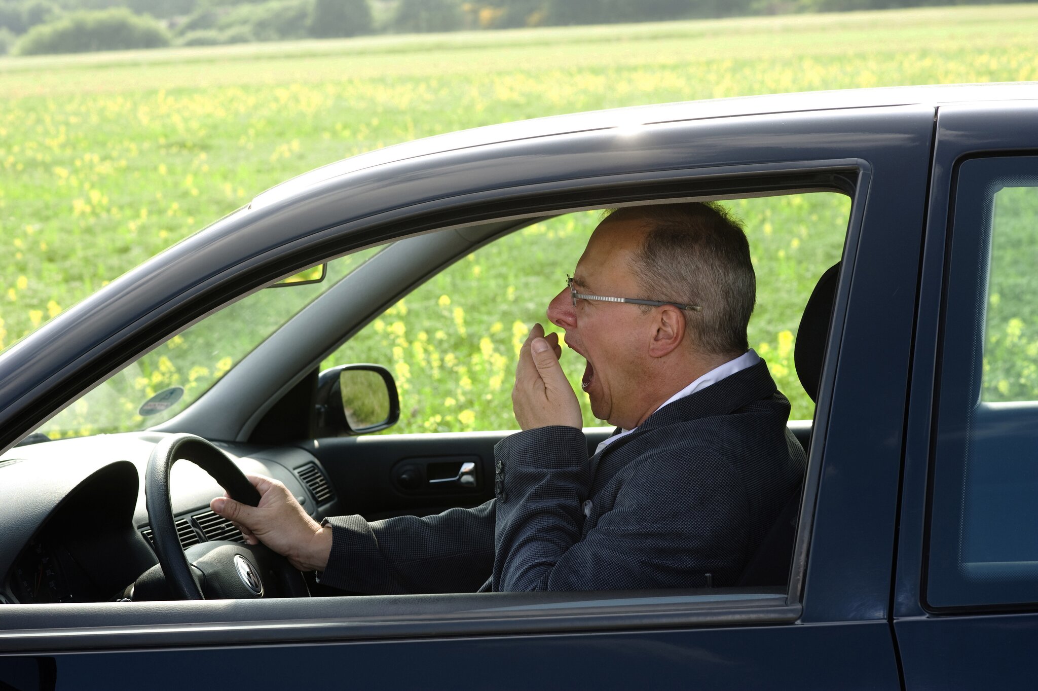 Elegantes Was Kann Die Fahrtuchtigkeit Ahnlich Beeintrachtigen Wie Alkohol Fotos