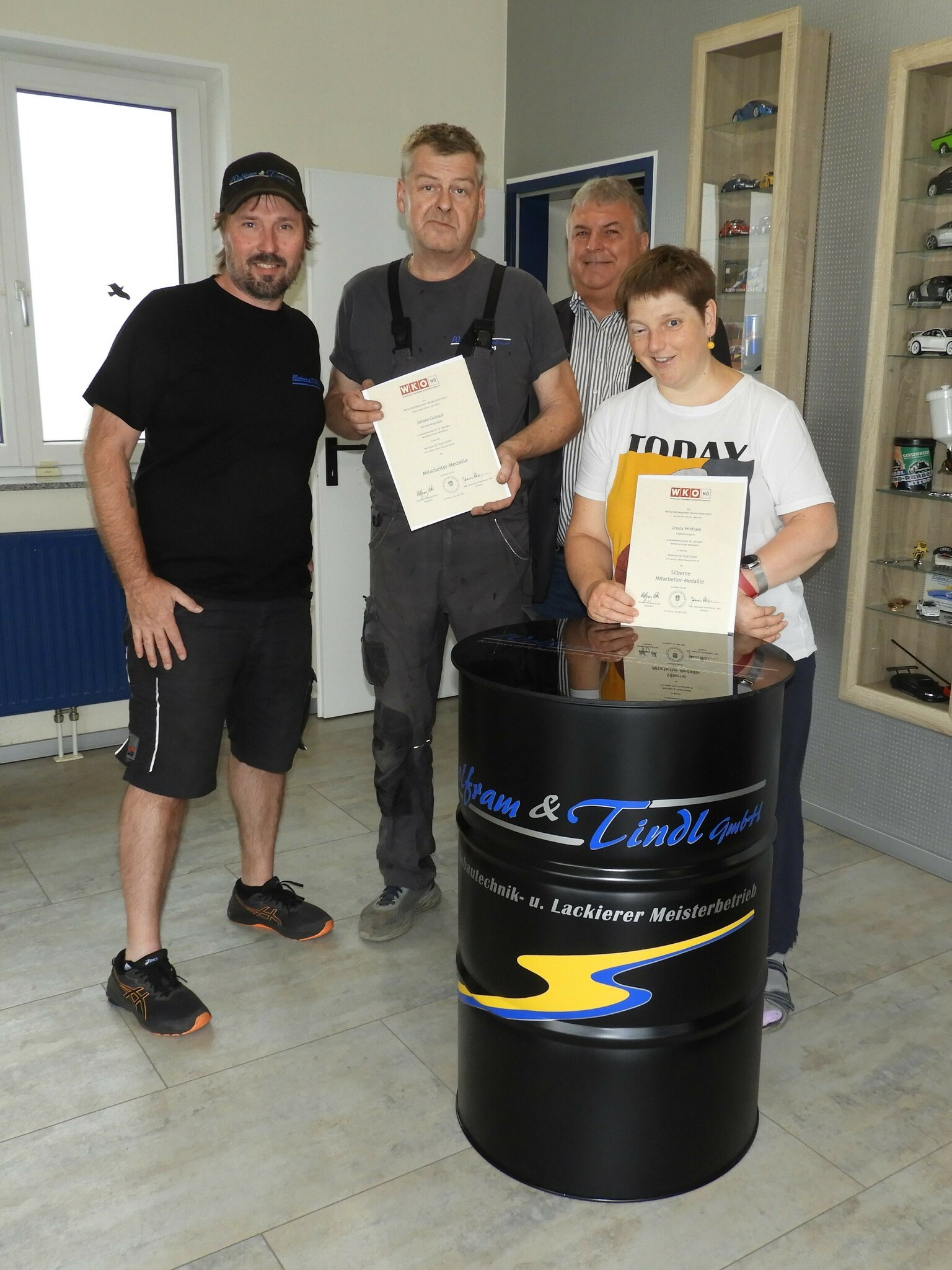 Ehrung: Wolfram & Tindl dankt Mitarbeitern - Mistelbach