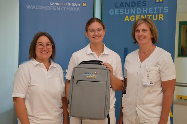 Landesklinikum Waidhofen: Lisa Weinberger schließt freiwilliges ...