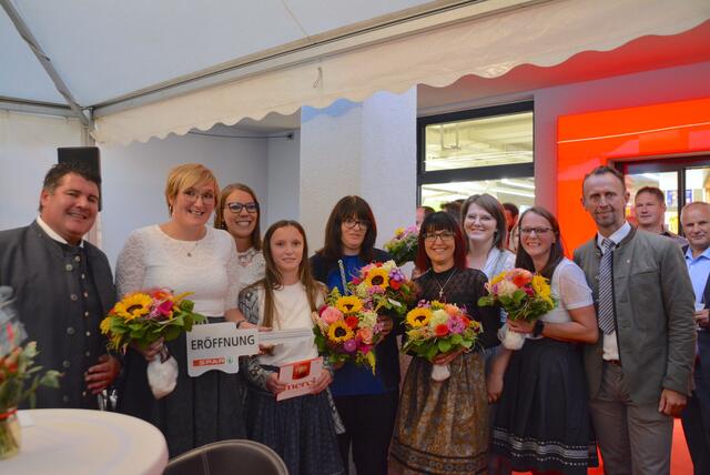 Geschäftseröffnung: Ramingstein begrüßt feierlich neuen Nahversorger im ...