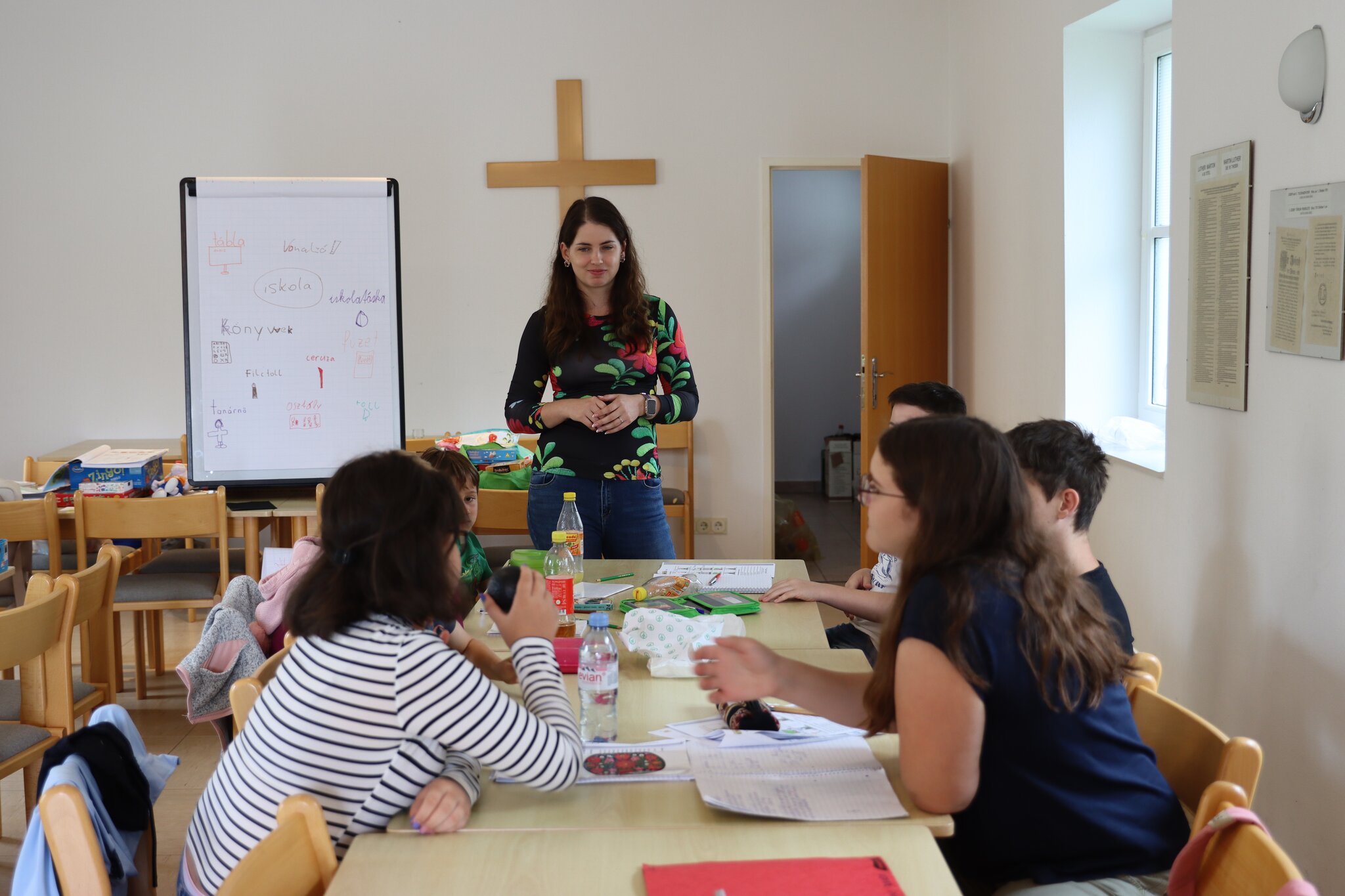 Spielerische Vorbereitung auf den Schulbeginn: Ungarischkurs des ...