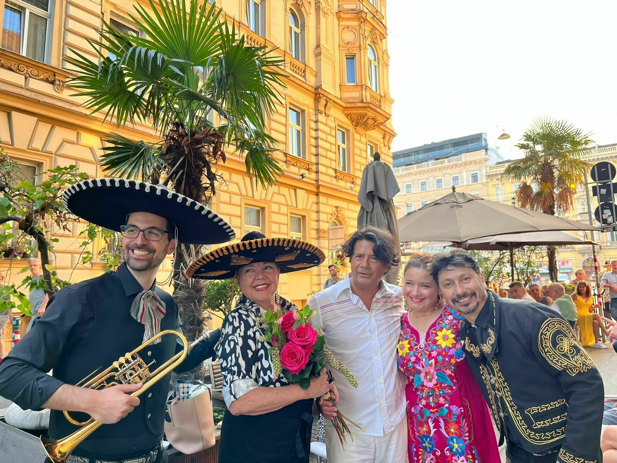 Wieden: Es heißt Abschied nehmen vom legendären Café "Amacord" - Wieden