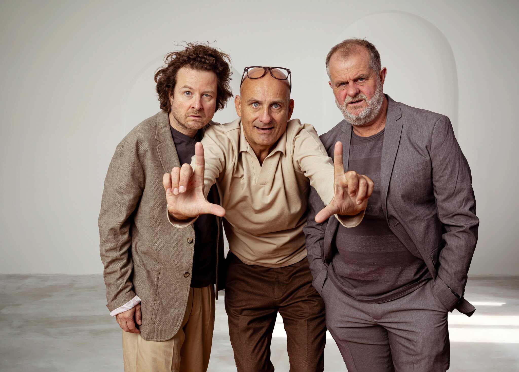 In der Neuen Bühne Villach: Drei Meinungen, drei Männer – ein Kunstwerk ...