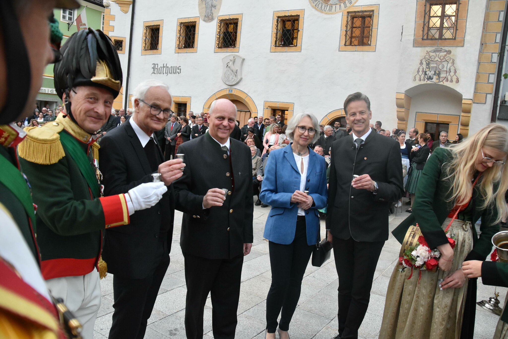 Christian Schreilechner: Tamsweg nahm neuen Pfarrer feierlich in ...