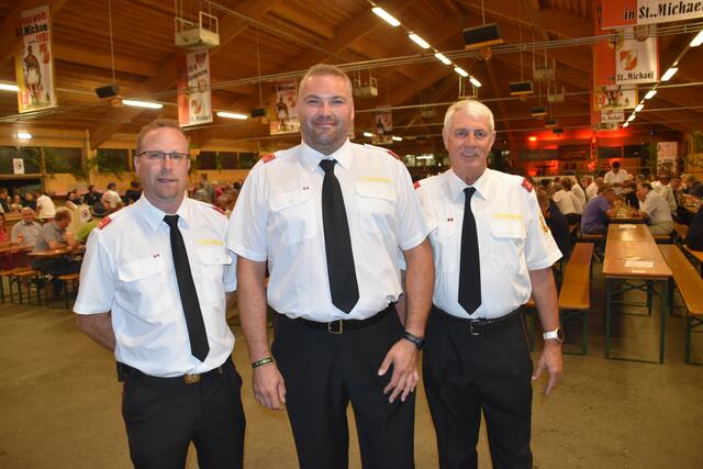 Bildergalerie: Feierlaune beim Sommernachtstanz der FF St. Michael ...