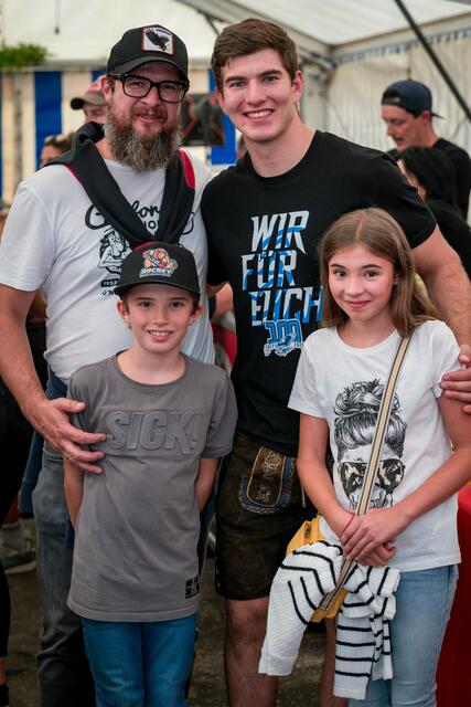 Bildergalerie und Video: VSV feierte den 100. Geburtstag mit Fan-Fest ...